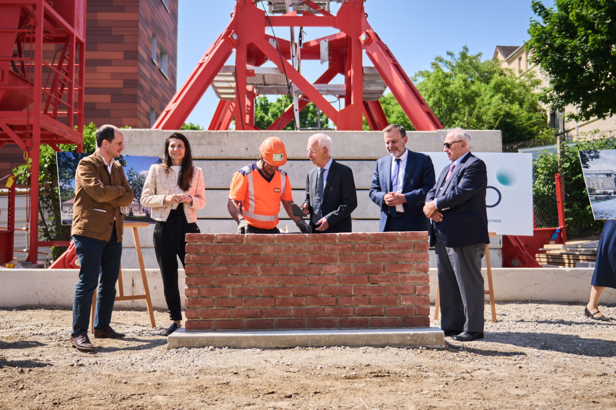 Pose de la première pierre du projet "Campus Cachan 2028" | ESTP